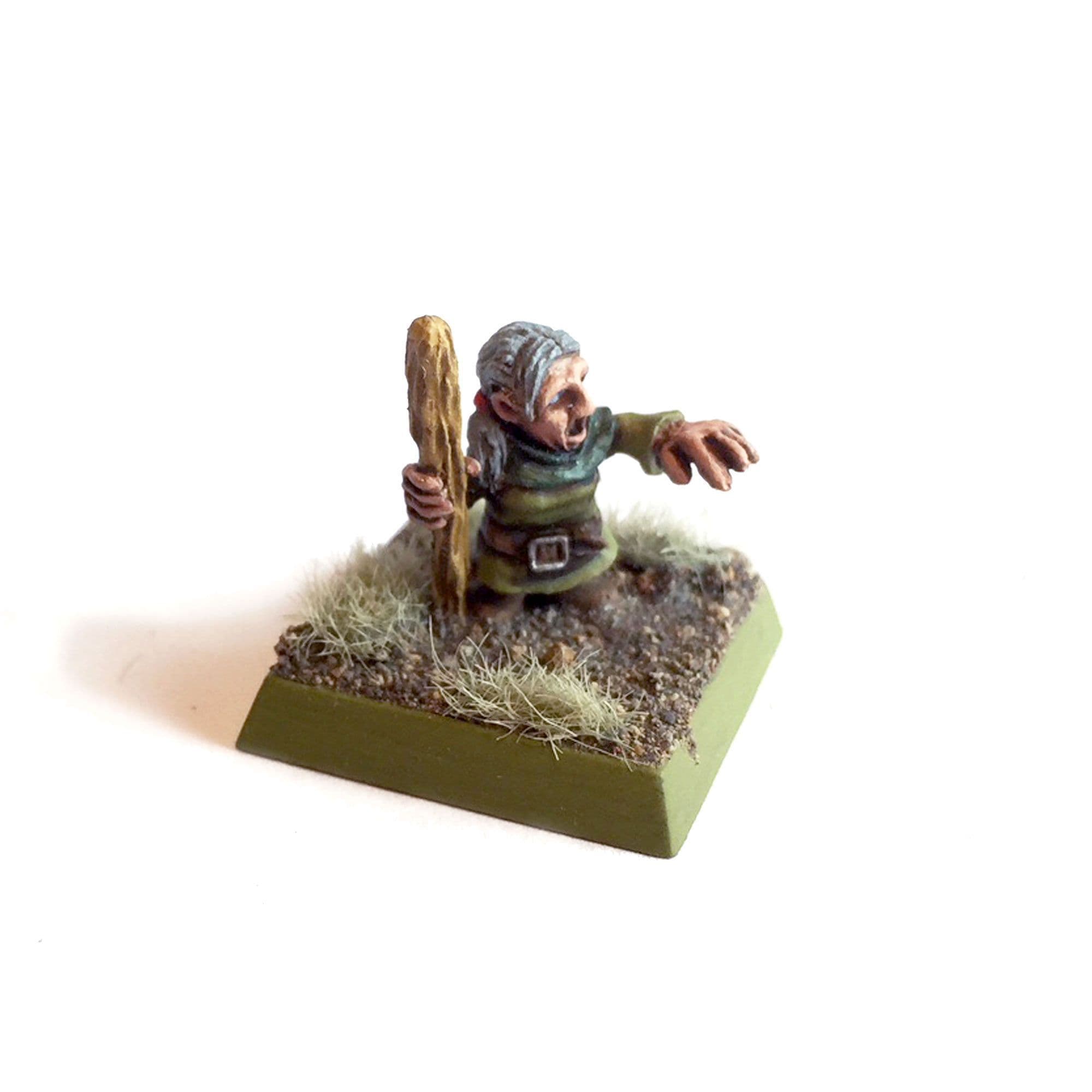 Gnome Acolyte | Oldhammer 28mm Miniatures